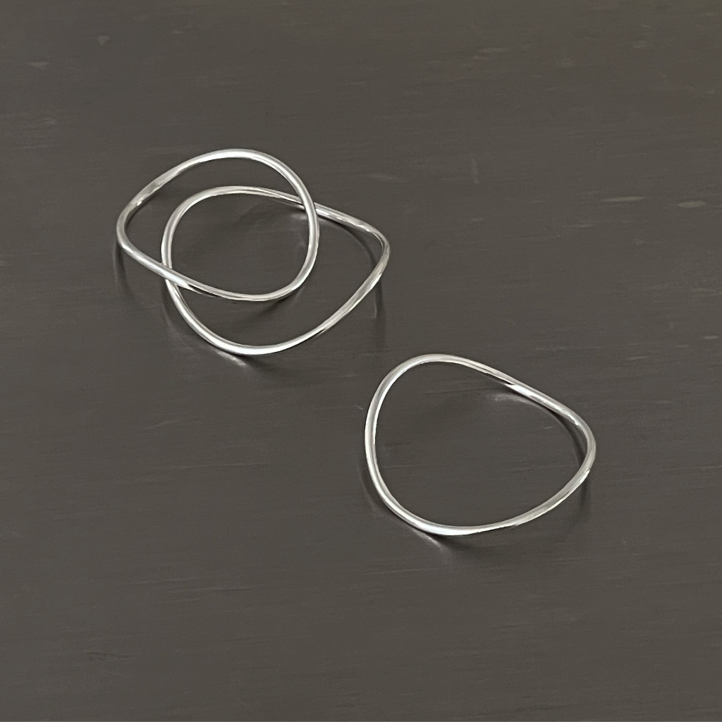 (ring) : FLOW 1MM RING silver925 handmade ring / แหวนเงินแท้ แหวนคลื่น แหวนแฮนเมด (ราคาต่อ 1 วง ...