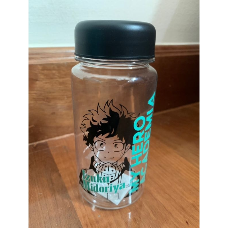 กระบอกน้ำ ลาย "มิโดริยะ อิสึกุ (Midoriya Itsuku)" จากเรื่อง My Hero ...