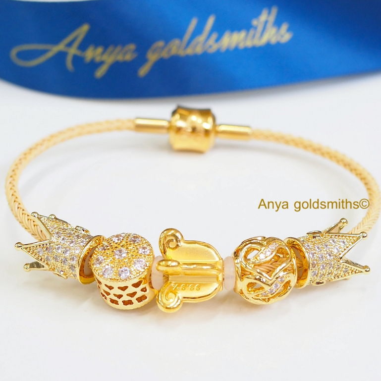 Anya Charm ดอกรัก ทองคำแท้ 99.9% น้ำหนัก 0.75-0.8 กรัม | Shopee Thailand