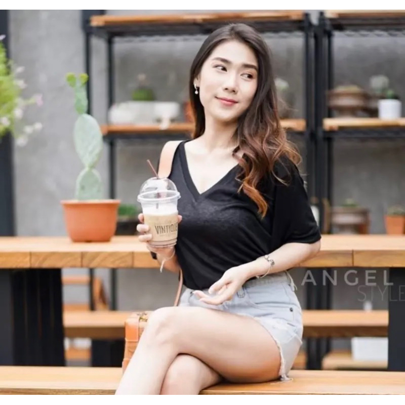 เสื้อยืด (ขอบใหญ่) ผ้าสลาฟ คอวีและคอกลม ใส่สบาย ป้าย TOPSHOP | Shopee Thailand
