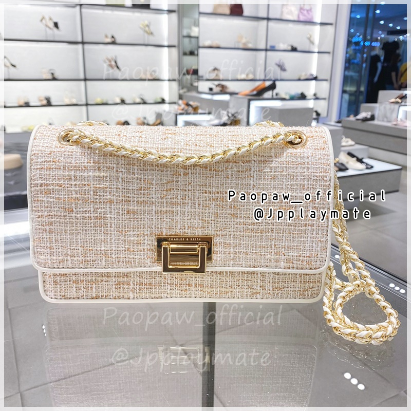 กระเป๋า Charles & Keith รุ่น Metallic Push-Lock Tweed Bag : CK2 ...