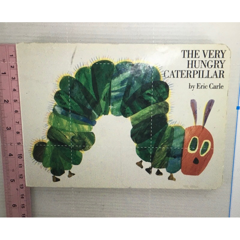 The very hungry caterpillar by Eric Carle Boardbooks & finger puppet ...