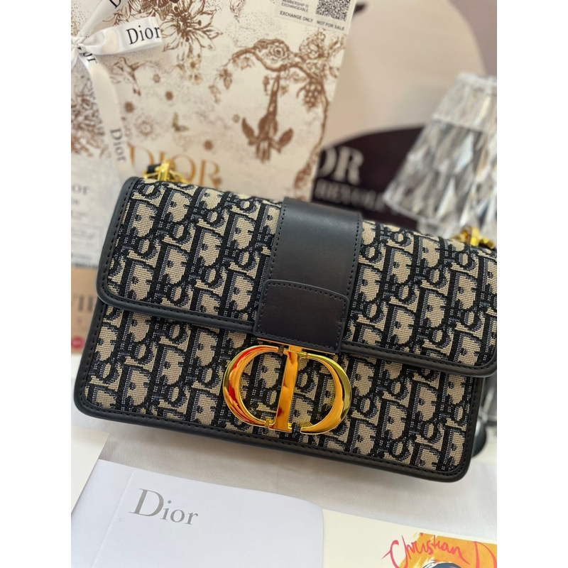 Dior Home Points Premium’s Gift Montaigne | Shopee Thailand