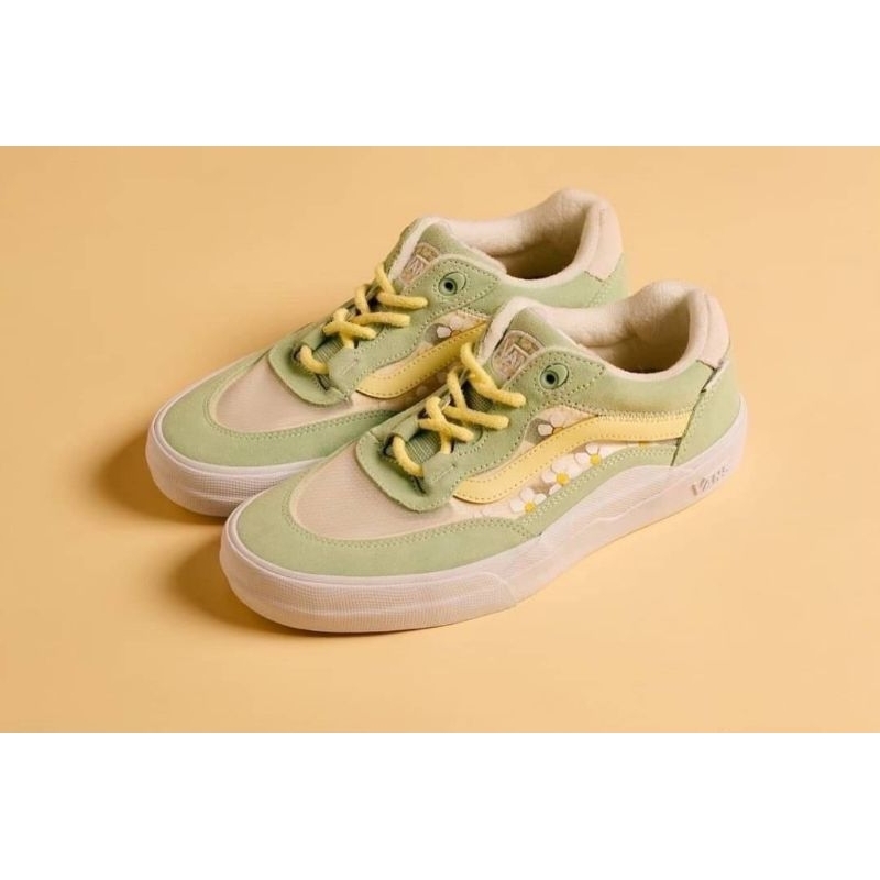 รองเท้า Wayvee (Brighton) pastel green | Shopee Thailand