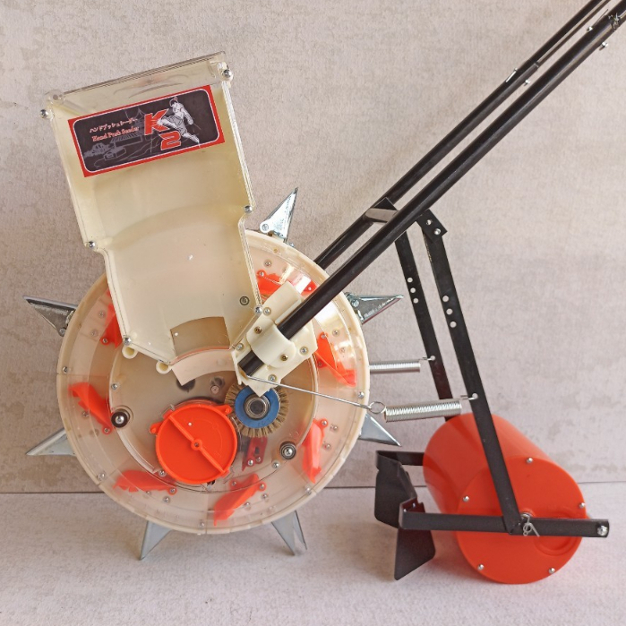 เครื่องหยอดข้าวโพด YAMADO K2 รุ่น 8ปาก ให้ปากทั้งหมด จำนวน 8ปาก ปากสั้น ถอยหลังได้ (สามารถเลือก ...