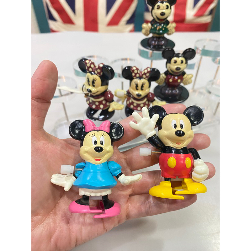 โมเดลไขลาน Disney Yujin Mickey Minnie | Shopee Thailand