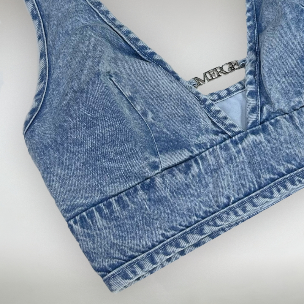 Merge Official - Emma Crop top (พร้อมส่ง) เสื้อยีนส์คล้องคอ ปักเลื่อม ...