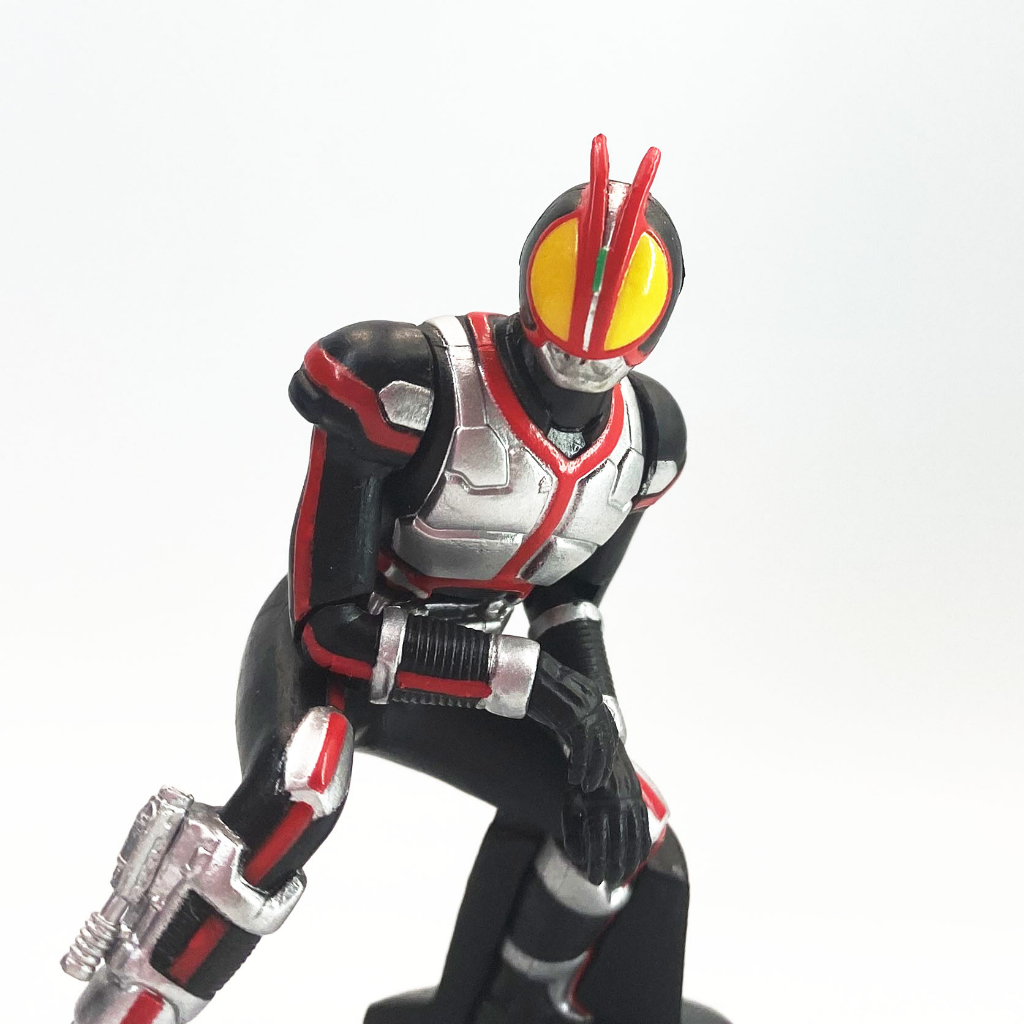 Bandai HG Kamen Rider Faiz Decade Belt Action Pose Masked Rider ...