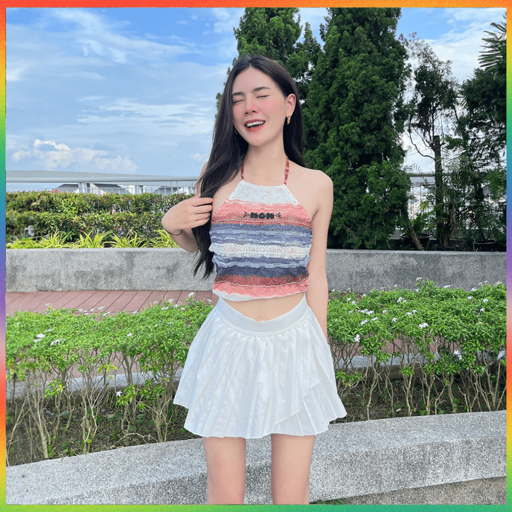 🌈 MesubShop 🌈เสื้อสายเดี่ยว สายคล้องคอ ผ้าไหมพรมทอลายฉลุแต่งปักช่วงอก รุ่น ซาหริ่ม B-015-3-B ...