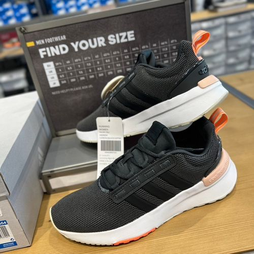 SIze.5.5UK=38.5 [ลิขสิทธิ์แท้จากชอป] Adidas (ราคาป้าย 2600) รองเท้าวิ่ง ...