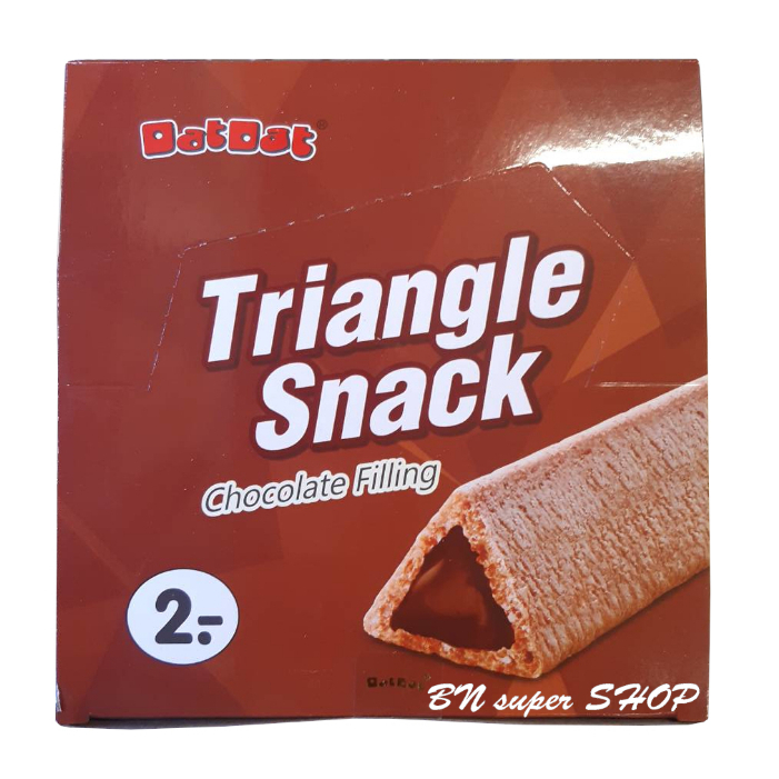 ขนม Triangle Snack Milk - Chocolate 1 กล่อง 24 ชิ้น ขนมสามเหลี่ยม ไตรแ ...