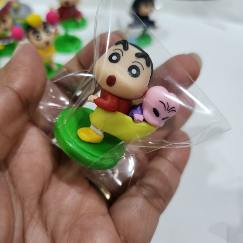 **Used** Choco egg Crayon Chin chan The movie ชินจัง มือสอง ขนาดประมาณ ...