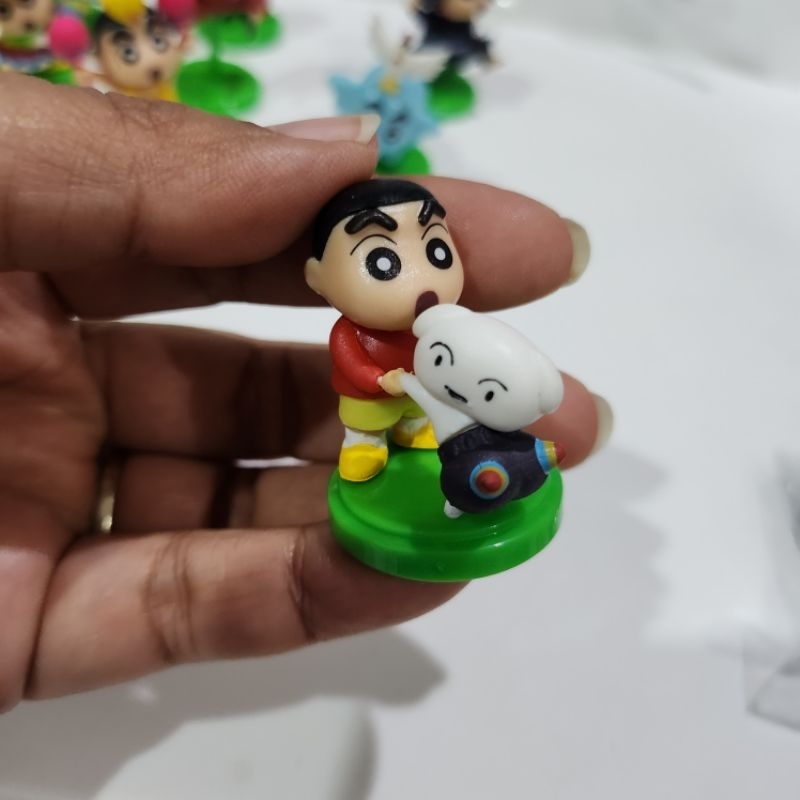 **Used** Choco egg Crayon Chin chan The movie ชินจัง มือสอง ขนาดประมาณ ...