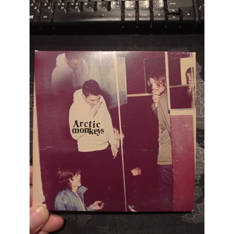 Arctic monkeys cd album humbug ซีดีมือสอง CD เพลง มือสอง | Shopee Thailand