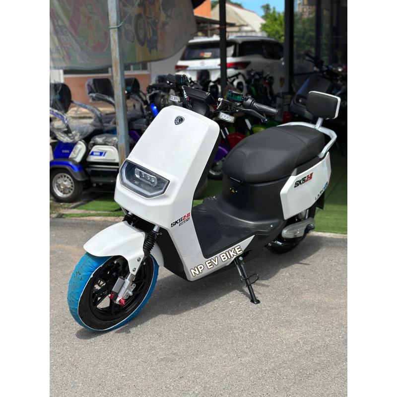 รถมอเตอร์ไซค์ไฟฟ้า C-Lion E2 มอเตอร์2000วัตต์ ล้ออัลลอย10” มอไซค์ไฟฟ้า ...