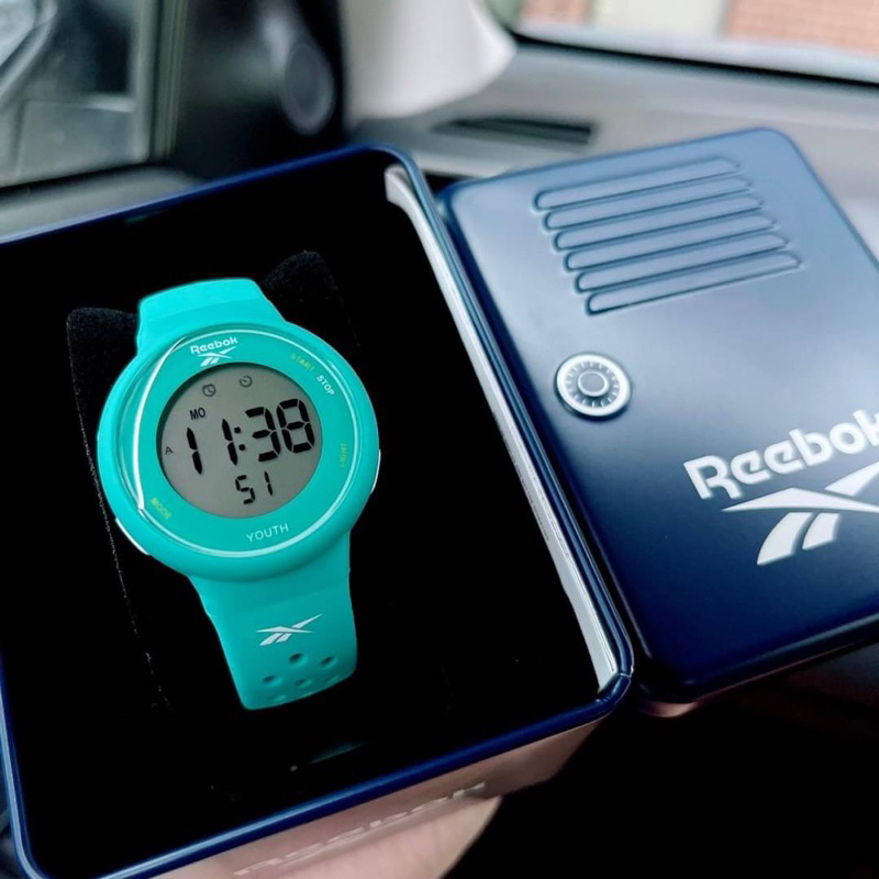 นาฬิกาดิจิทัล Reebok Digital watch หน้าปัดกลม 37 มม. ️กันน้ำ 100 เมตร ...