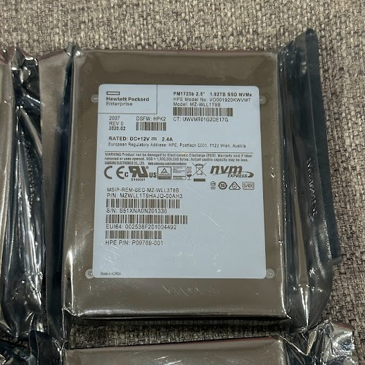 SSD HP 1.92TB U.2 NVME Enterprise Grade รับประกัน 1 ปี คุณภาพ 100% ...