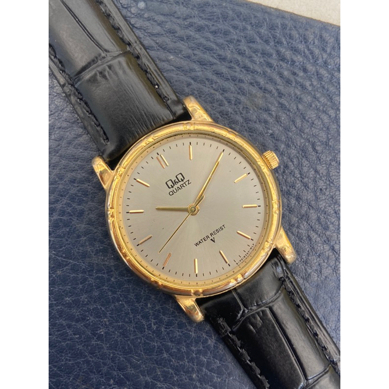 Q&Q Quartz WATER RESIST ของแท้ มือสอง สภาพดี | Shopee Thailand