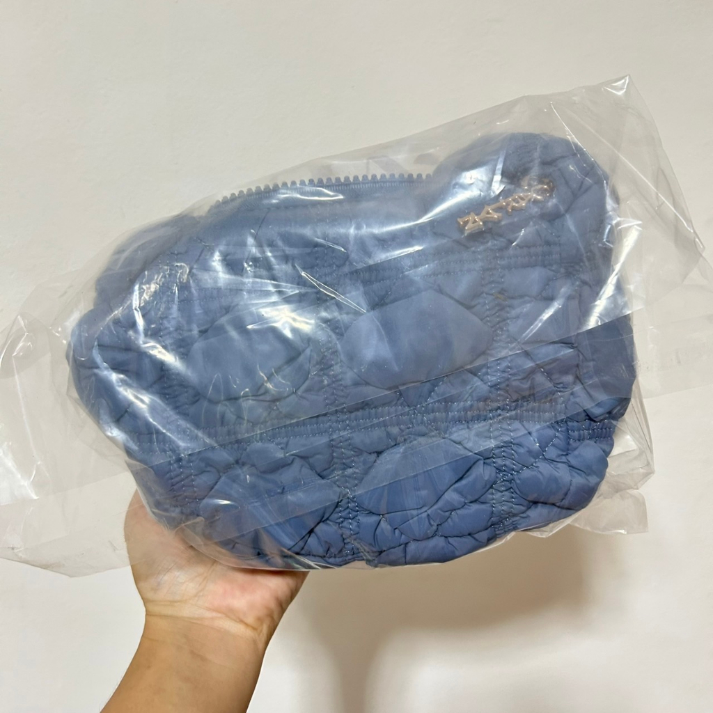 [Madamskincare] แท้/ส่งไว กระเป๋า carlyn soft mini | Shopee Thailand