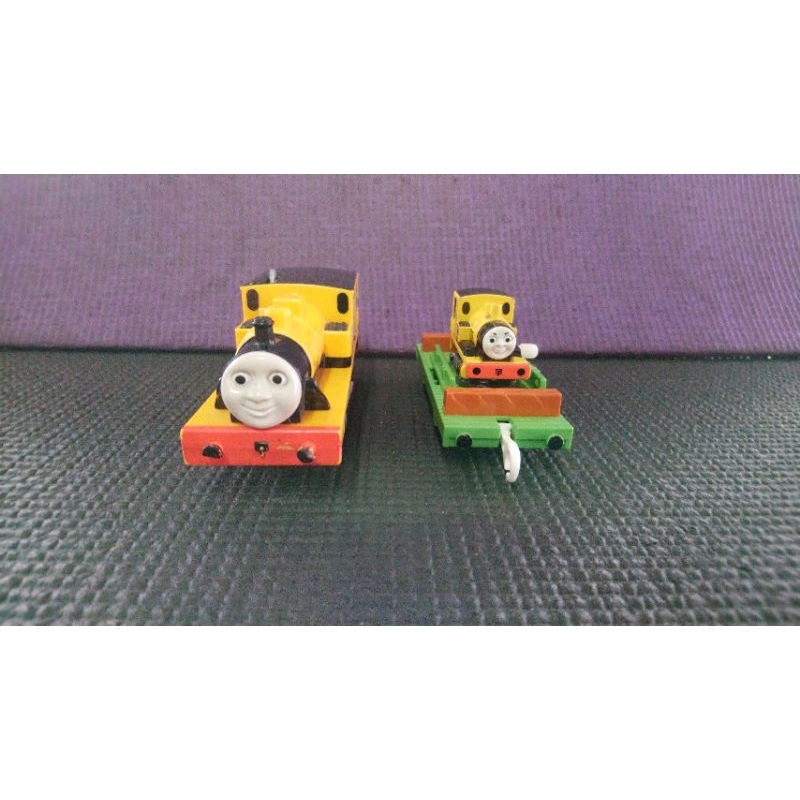 รถไฟ Tomy Plarail Thomas & Friends Duncan โทมัสและผองเพื่อน | Shopee ...