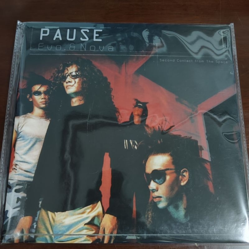 แผ่นเสียง PAUSE EVO & NOVA (รักเธอทั้งหมดของหัวใจ) (ใหม่ซีล) | Shopee Thailand