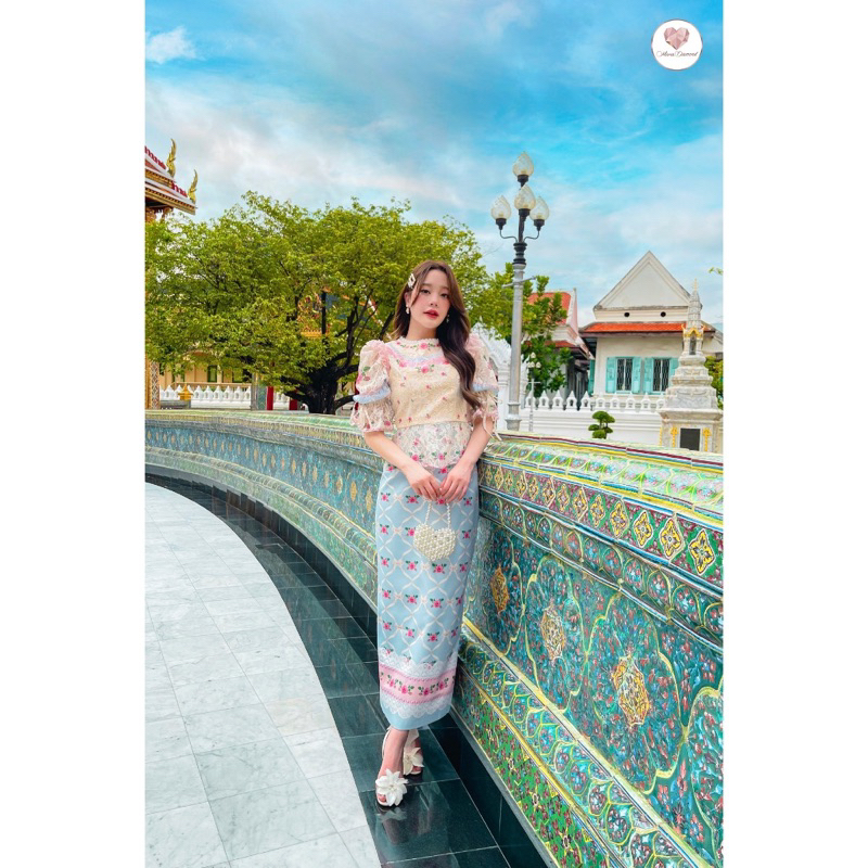 Mukda Jitrada Dress ชุดไทยจิตรลดาเซ็ต 2 ชิ้น พิมพ์ลายลงบนลูกไม้สุด ...