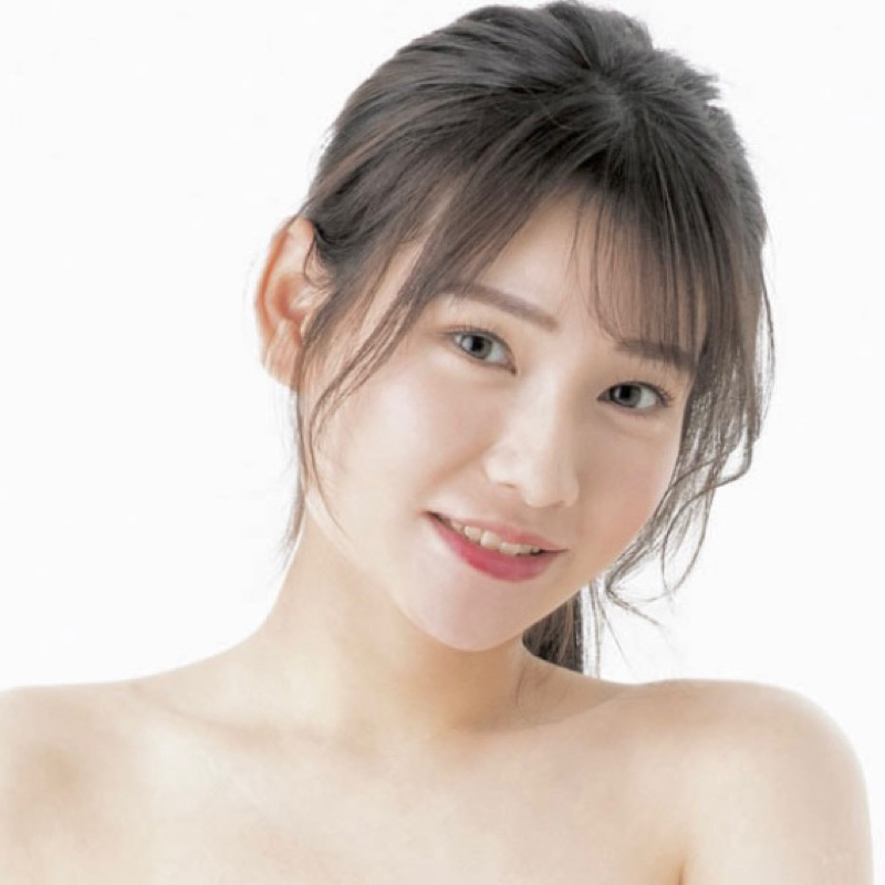 Ria Yamate Premium Pose Book **Soft Cover** | Shopee Thailand