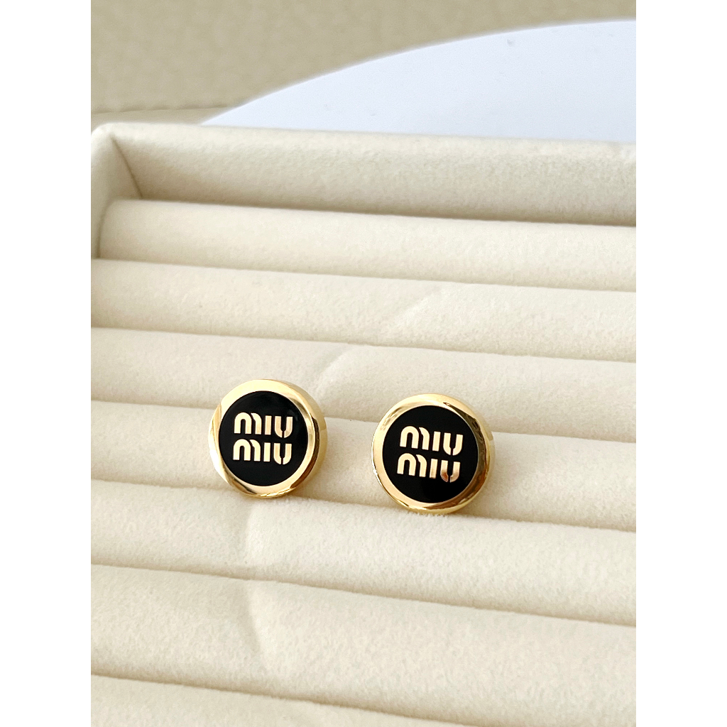 MIUMIU Earrings ของแท้ 100% [ส่งฟรี] | Shopee Thailand
