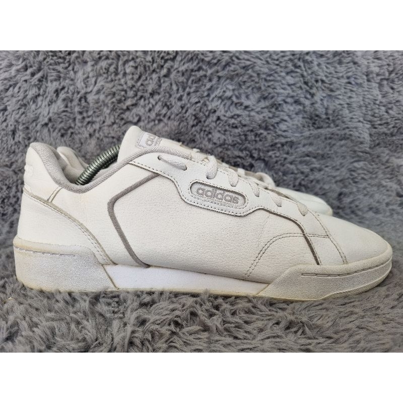 Adidas size 44.5 ยาว 285 (มือสองของแท้) | Shopee Thailand