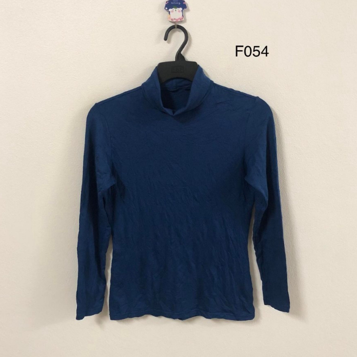 Heattech (F054) แบรนด์ uniqlo ยูนิโคล่ คอเต่า | Shopee Thailand