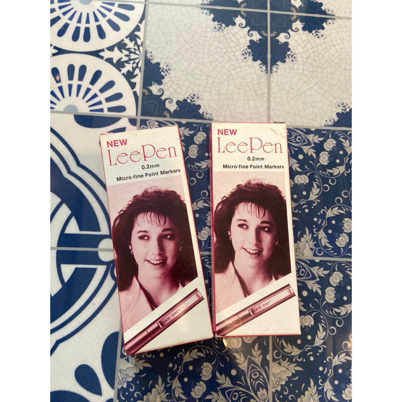 ปากกาคัดลายมือ ปากกาตัดเส้น Lee Pen No.8500 หัว 0.2 | Shopee Thailand