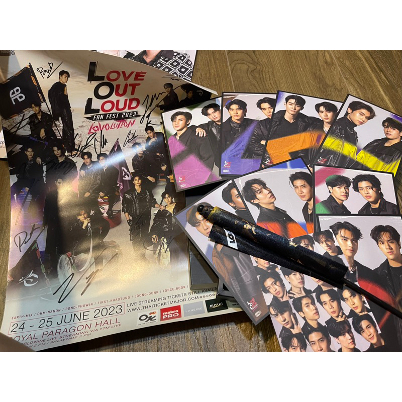 พร้อมส่ง โปสเตอร์ พร้อมลายเซ็น LOL CONCERT (GMMTV) /เซตโปสการ์ด ...
