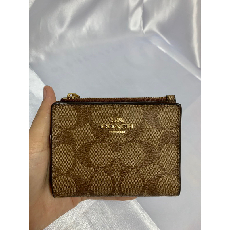COACH SNAP CARD CASE มือสองของเเท้ สภาพเทียบมือ1 | Shopee Thailand