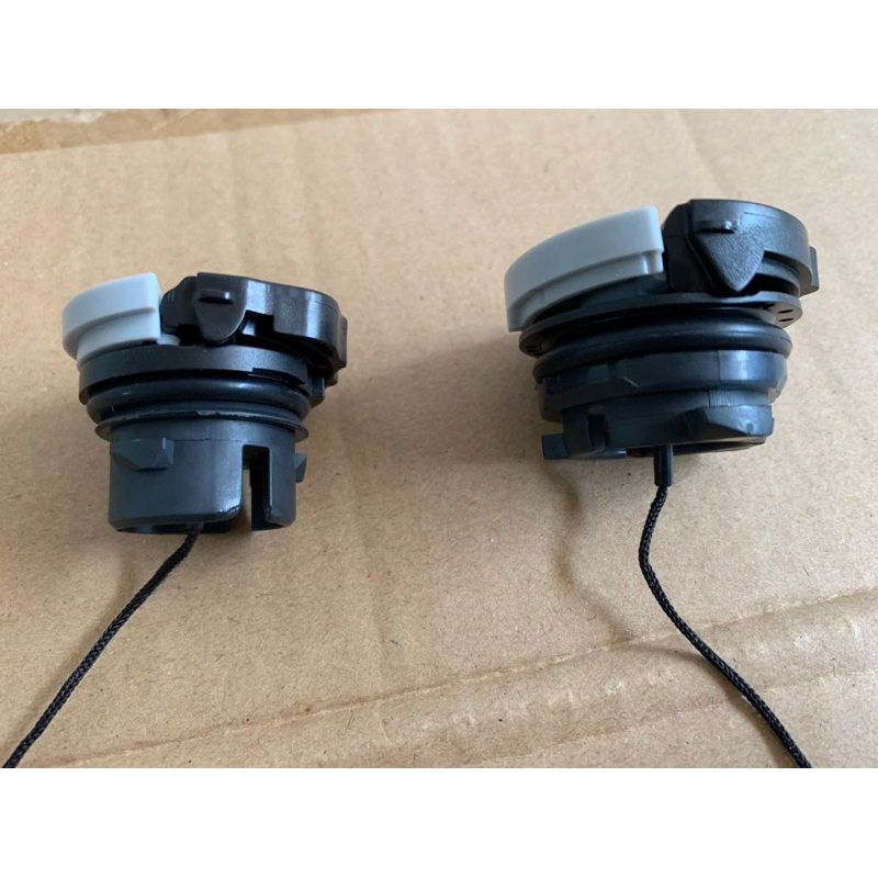 อะไหล่เลื่อยโซ่ STIHL รุ่น MS380 / MS381 ฝาปิดถังน้ำมันโซ่ดำ | Shopee ...