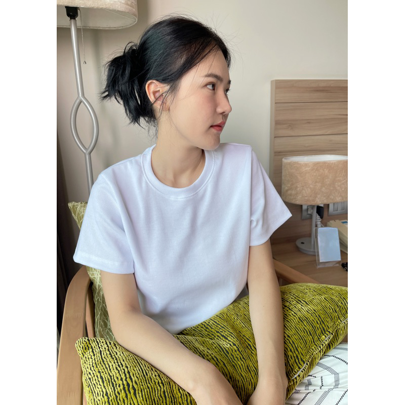 ไม่ต้องรีด O7 เสื้อยืดสุดชิค ผ้าลิปญี่ปุ่น ใส่สบาย แมทช์ทุกลุค | Shopee Thailand