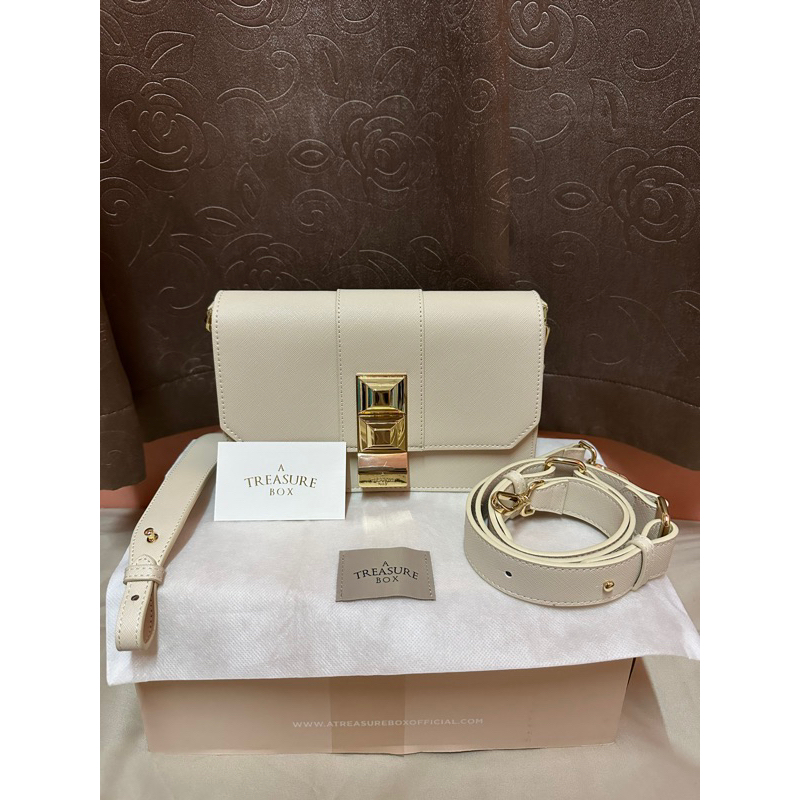 ATB Vanilla layer M . | Shopee Thailand