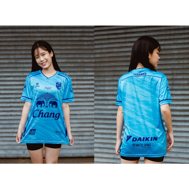 เสื้อกีฬา พิมพ์ลายแฟชั่น สีน้ำเงิน สีฟ้า คอวี AV.002 | Shopee Thailand