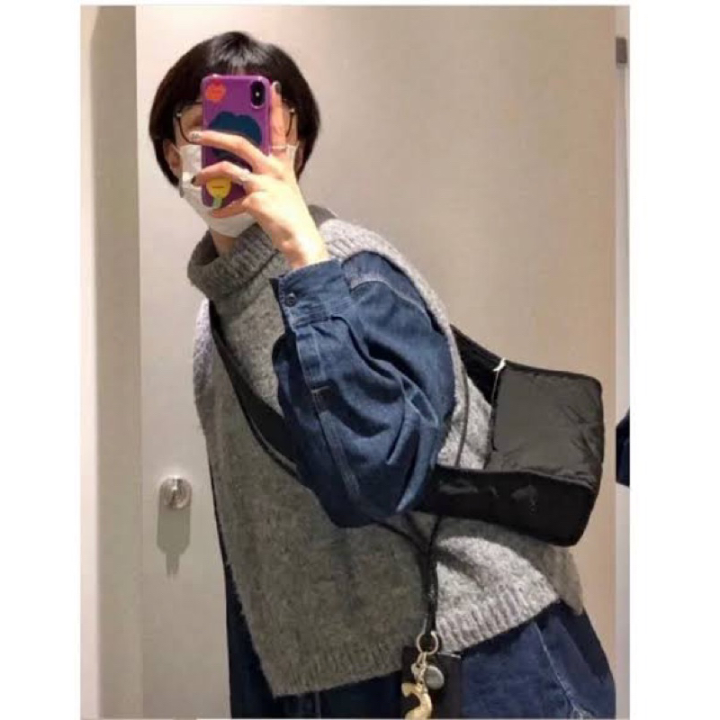 พร้อมส่ง ของแท้ 100% COS Mini Diamond-quilted Crossbody Bag สี Black ... พร้อมส่ง ของแท้ 100% COS Mini Diamond-quilted Crossbody Bag สี Black ...