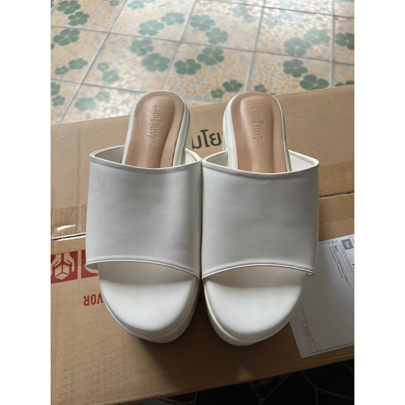 Kimkung.brandรองเท้าเสริมสูงสีขาว | Shopee Thailand