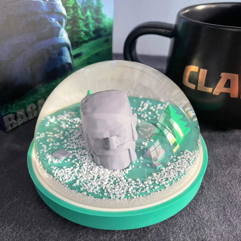 ของสะสม clash of clans แก้วมัค Barbarian statue ของแท้ official จาก ...