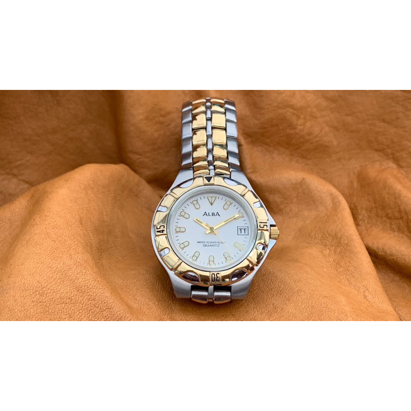 นาฬิกา ALBA รุ่น V722-X074 ของแท้มือสองยังไม่ผ่านการใช้งาน ราคา 1990 ...