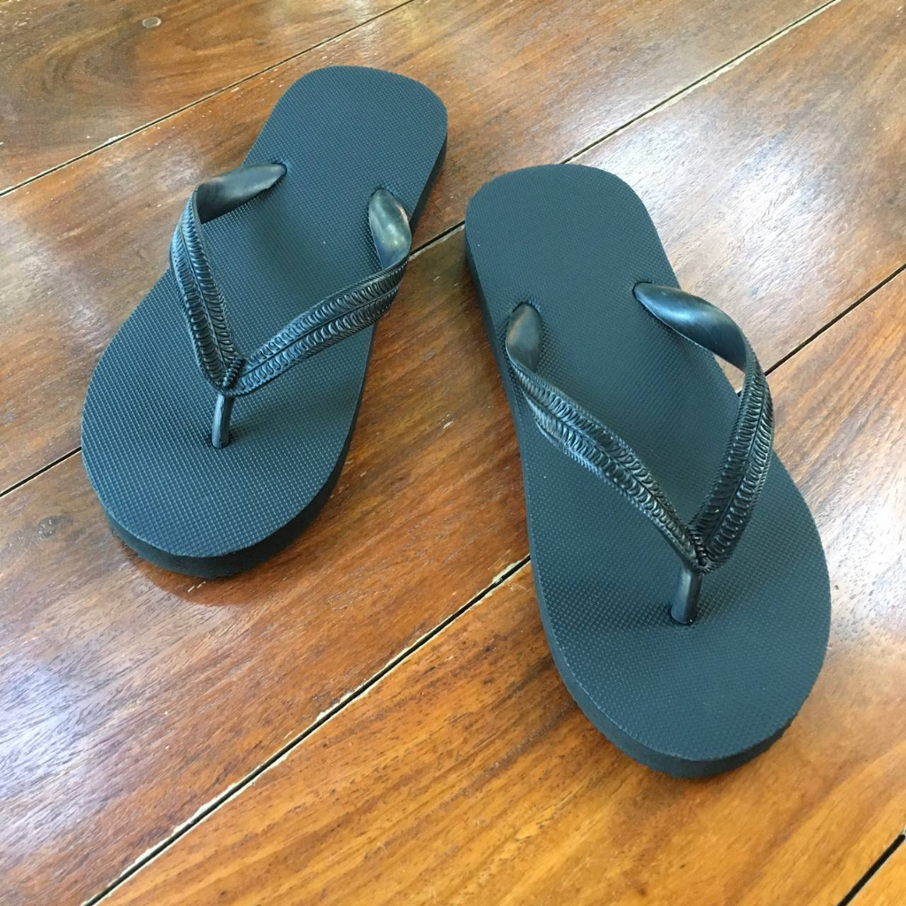 Scorpion Basic รองเท้าแตะยางพาราแท้ รุ่น เบสิก สีดำ | Shopee Thailand