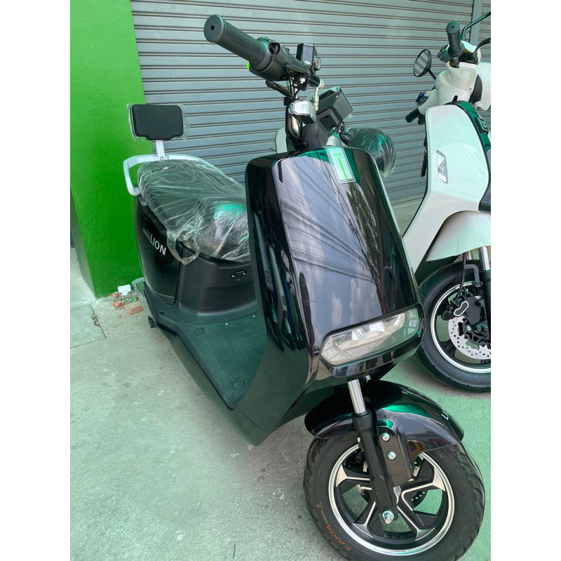 รถไฟฟ้า Lion Q1 Smart | Shopee Thailand