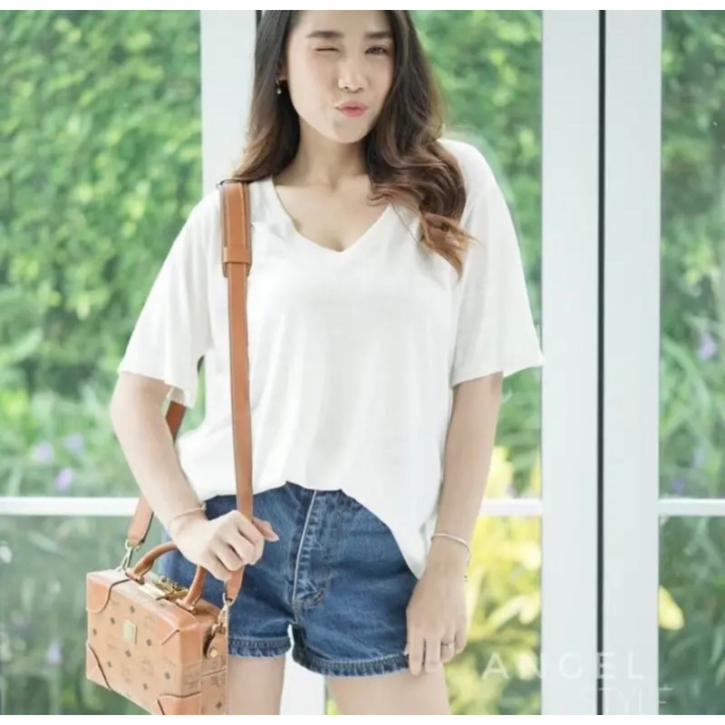 เสื้อยืด (ขอบใหญ่) ผ้าสลาฟ คอวีและคอกลม ใส่สบาย ป้าย TOPSHOP | Shopee Thailand
