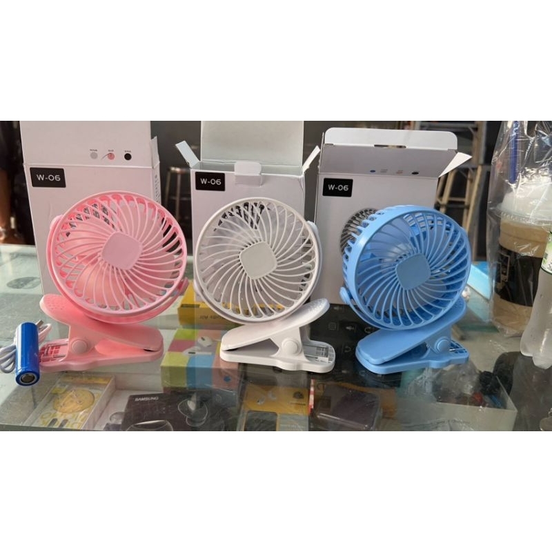 พัดลมหนิบใช้ชาร์จแบบในตัว4"รุ่นW06 | Shopee Thailand