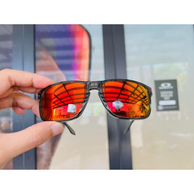 Holbrook Grey Smoke /Prizm Ruby ของแท้ ประกัน ศูนย์ 2 ปี | Shopee Thailand