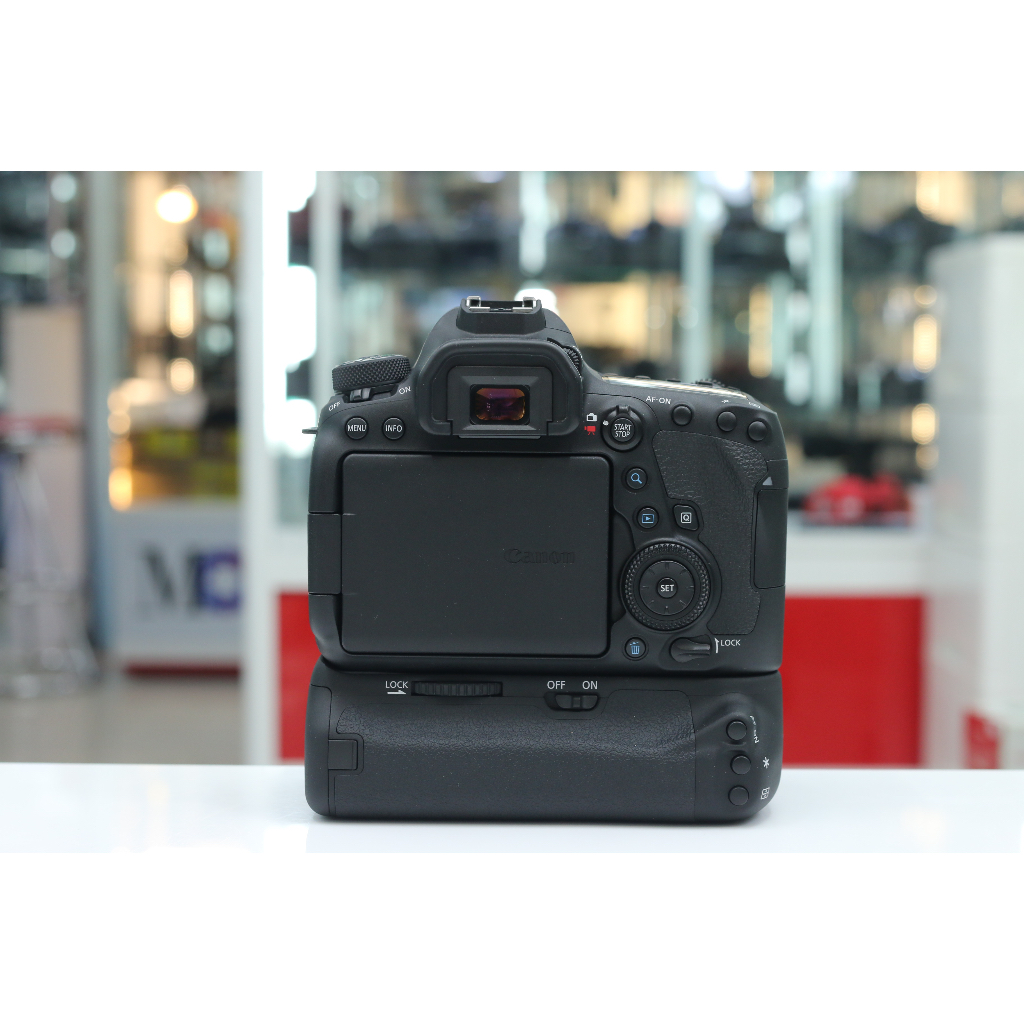 Canon 6D Mark II+ battery Grip แท้ สภาพดีมาก | Shopee Thailand