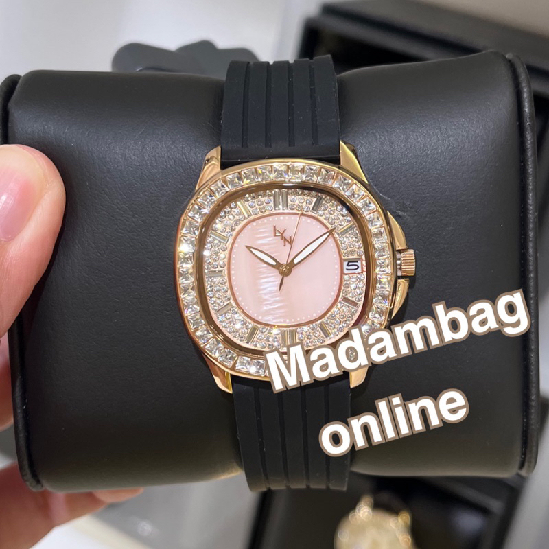 LYN Sylvie Watch นาฬิกาข้อมือ สายซิลิโคนหน้าปัดเหลี่ยม สีดำ สีขาว ...