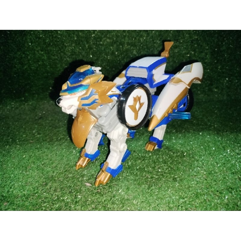 Dx เบรฟ เลออน จูโอ เบรฟเลออน สิงโตขาว ริวเคนโด TAKARA TOMY BRAVE LEON ...