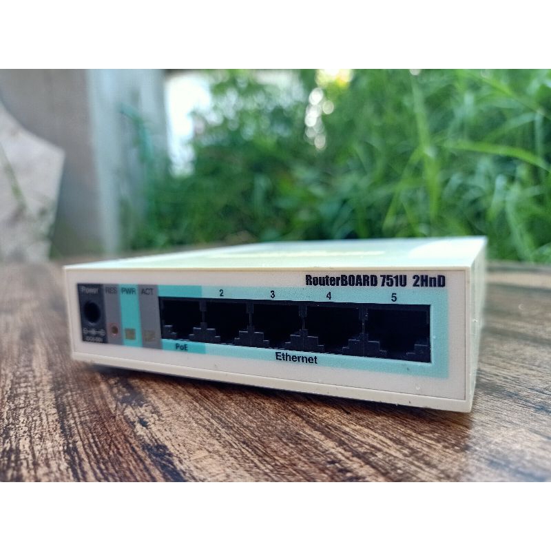 Mikrotik RouterBoard RB-751U-2HnD ROS Lv.4 Ram 32MB พร้อม WIreless ...